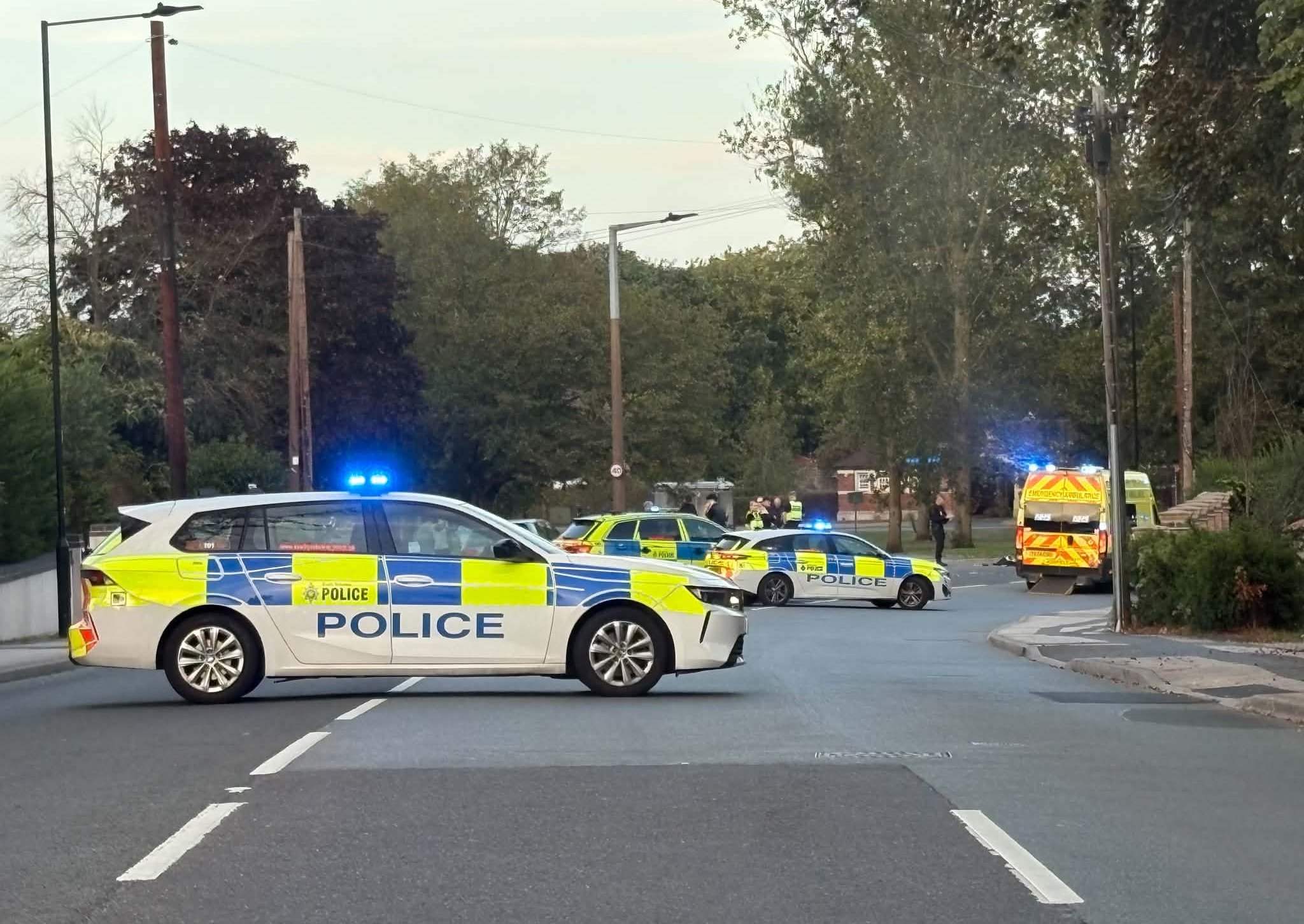 Major Doncaster Road Closed Tonight With Emergency Services At Scene